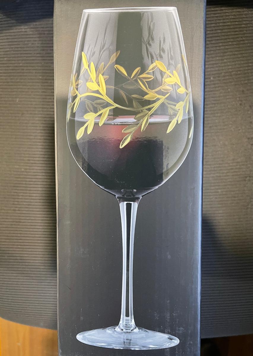 Cellar Premium Red Wine Glasses with Gold Leaf Design – NF Designs ...